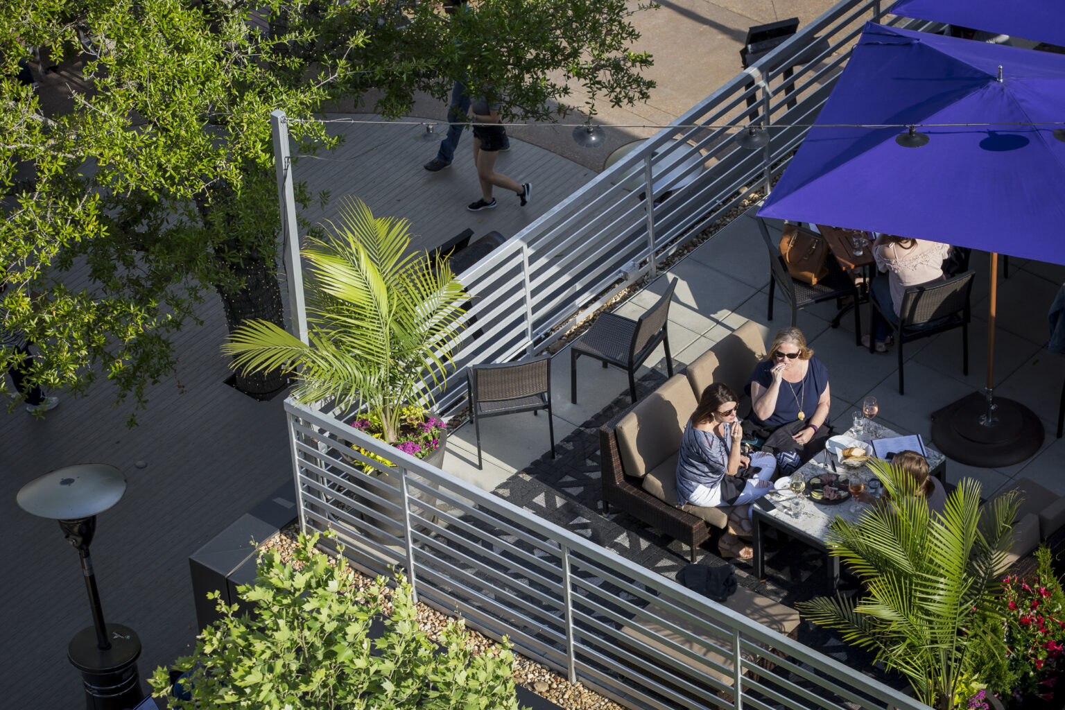 Your Progressive Dinner Guide to Alpharetta’s Avalon | Awesome Alpharetta